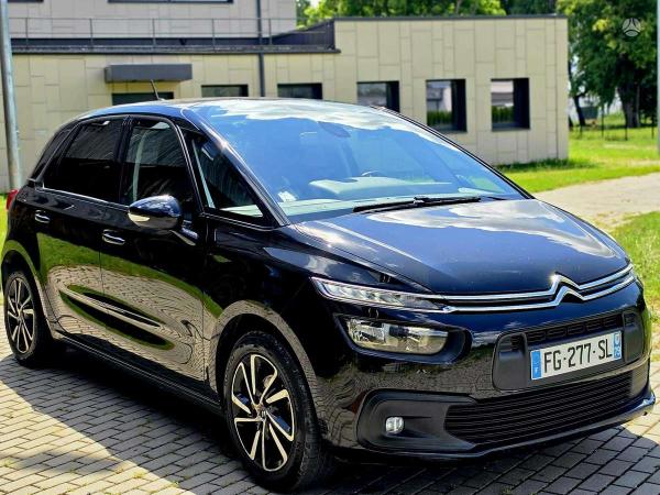 Черный Ситроен Grand C4 SpaceToure 2019 в Таураге, объемом двигателя 1.50 л и пробегом 217 тыс. км за 6500 €, фото 3 на AUTOMOTO.COM.LV