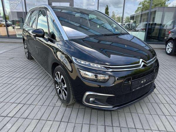 Melns Citroen Grand C4 SpaceToure 2019 Kauņa, ar dzinēja tilpumu 1.20 L un nobraukumu 205 tūkst. km par 7900 €, foto 4 vietnē AUTOMOTO.COM.LV