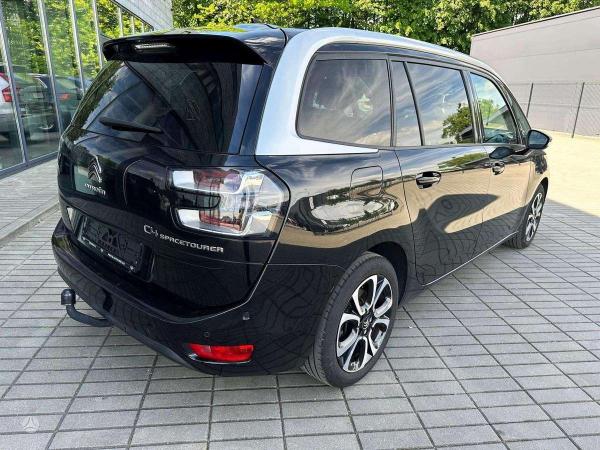 Melns Citroen Grand C4 SpaceToure 2019 Kauņa, ar dzinēja tilpumu 1.20 L un nobraukumu 205 tūkst. km par 7900 €, foto 5 vietnē AUTOMOTO.COM.LV