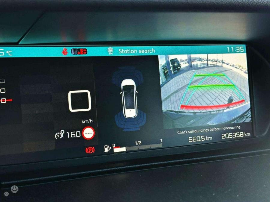 Melns Citroen Grand C4 SpaceToure 2019 Kauņa, ar dzinēja tilpumu 1.20 L un nobraukumu 205 tūkst. km par 7900 €, foto 13 vietnē AUTOMOTO.COM.LV