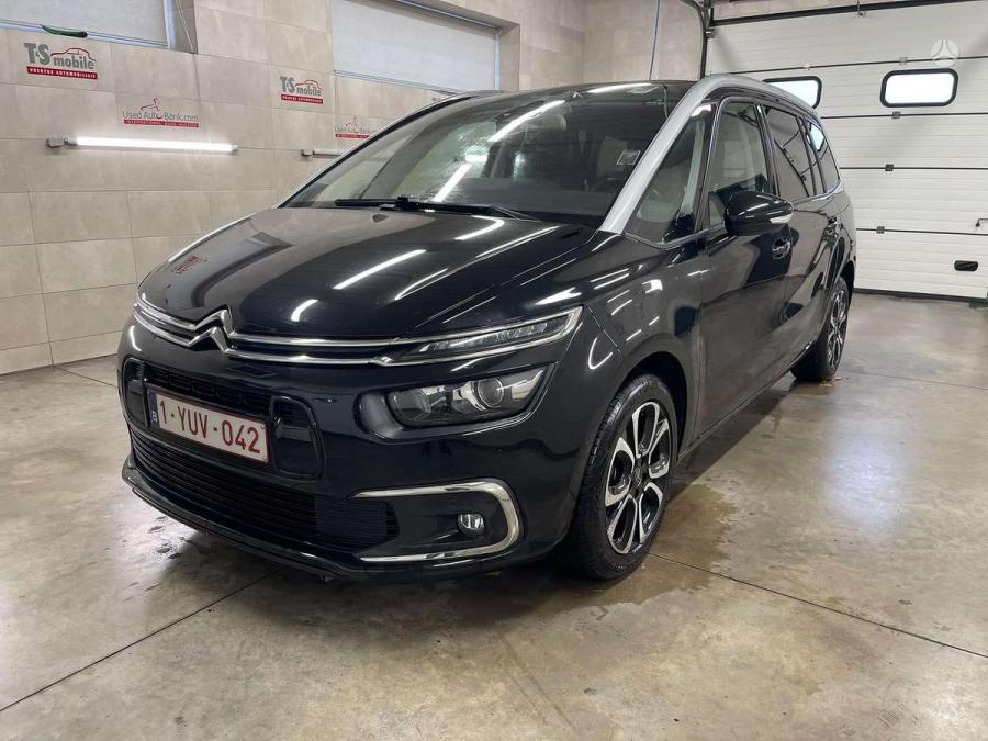 Melns Citroen Grand C4 SpaceToure 2020 Marijampole, ar dzinēja tilpumu 1.50 L un nobraukumu 89 tūkst. km par 12608 €, foto 1 vietnē AUTOMOTO.COM.LV