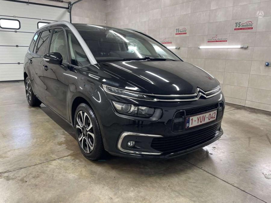 Melns Citroen Grand C4 SpaceToure 2020 Marijampole, ar dzinēja tilpumu 1.50 L un nobraukumu 89 tūkst. km par 12608 €, foto 4 vietnē AUTOMOTO.COM.LV
