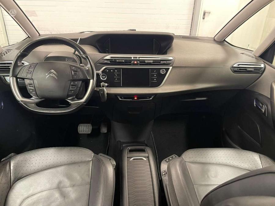 Melns Citroen Grand C4 SpaceToure 2020 Marijampole, ar dzinēja tilpumu 1.50 L un nobraukumu 89 tūkst. km par 12608 €, foto 9 vietnē AUTOMOTO.COM.LV