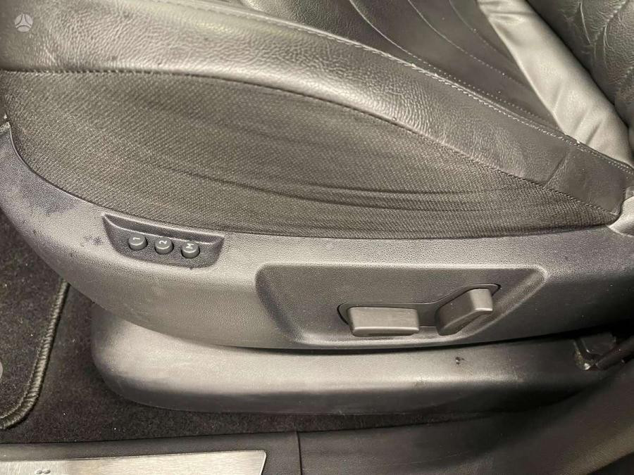 Melns Citroen Grand C4 SpaceToure 2020 Marijampole, ar dzinēja tilpumu 1.50 L un nobraukumu 89 tūkst. km par 12608 €, foto 14 vietnē AUTOMOTO.COM.LV