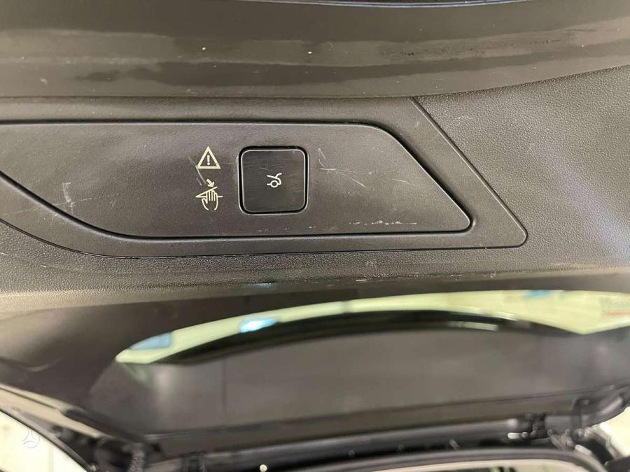 Melns Citroen Grand C4 SpaceToure 2020 Marijampole, ar dzinēja tilpumu 1.50 L un nobraukumu 89 tūkst. km par 12608 €, foto 19 vietnē AUTOMOTO.COM.LV