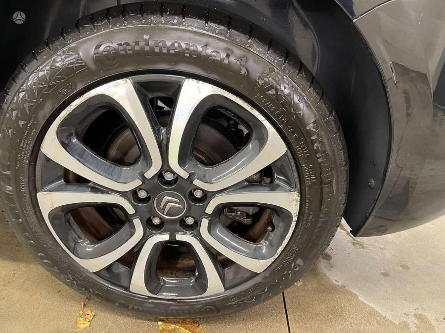 Melns Citroen Grand C4 SpaceToure 2020 Marijampole, ar dzinēja tilpumu 1.50 L un nobraukumu 89 tūkst. km par 12608 €, foto 21 vietnē AUTOMOTO.COM.LV