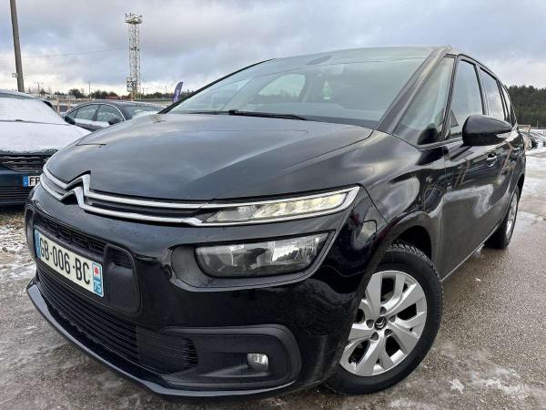 Melns Citroen Grand C4 SpaceToure 2021 Viļņa, ar dzinēja tilpumu 1.50 L un nobraukumu 143 tūkst. km par 10889 €, foto 1 vietnē AUTOMOTO.COM.LV