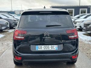 Black Citroen Grand C4 SpaceToure 2021 in Vilnius, with an engine capacity of 1.50 L and mileage of 143 thousand km for 10889 €, photo 5 on AUTOMOTO.COM.LV