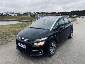 Melns Citroen Grand C4 SpaceToure 2021 Viļņa, ar dzinēja tilpumu 1.50 L un nobraukumu 168 tūkst. km par 8800 €, foto  vietnē AUTOMOTO.COM.LV