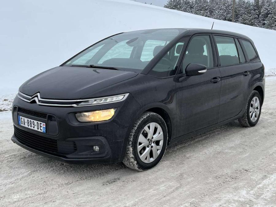 Melns Citroen Grand C4 SpaceToure 2021 Viļņa, ar dzinēja tilpumu 1.50 L un nobraukumu 167 tūkst. km par 10648 €, foto 3 vietnē AUTOMOTO.COM.LV