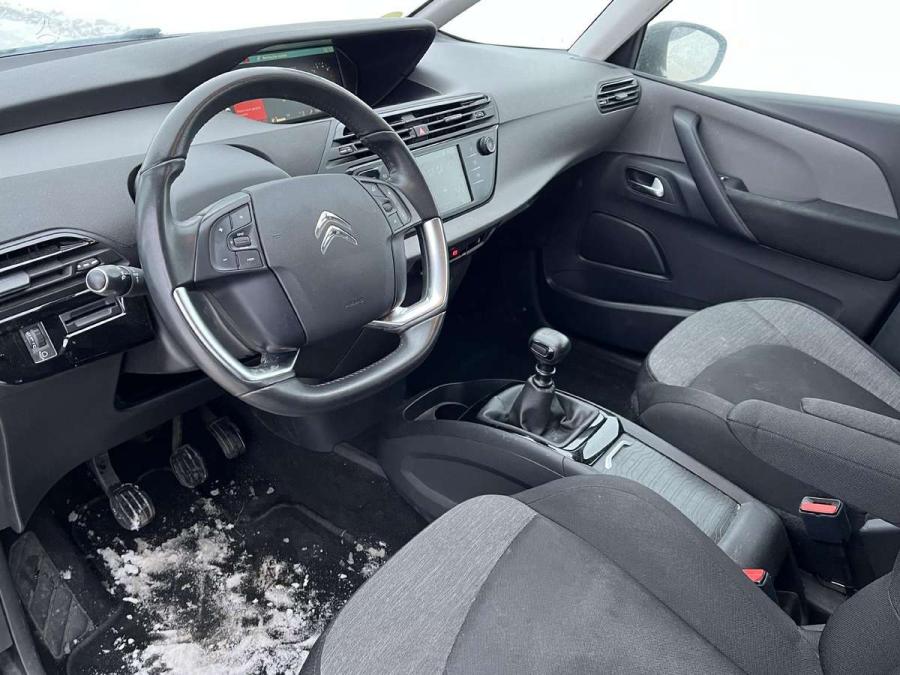 Melns Citroen Grand C4 SpaceToure 2021 Viļņa, ar dzinēja tilpumu 1.50 L un nobraukumu 167 tūkst. km par 10648 €, foto 11 vietnē AUTOMOTO.COM.LV