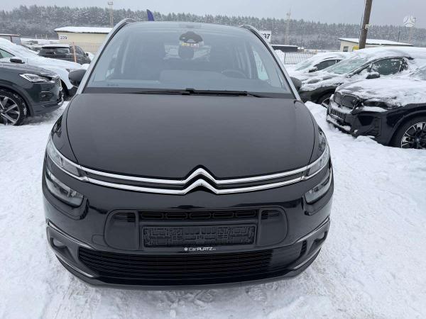 Black Citroen Grand C4 SpaceToure 2021 in Vilnius, with an engine capacity of 1.20 L and mileage of 209 thousand km for 9650 €, photo 9 on AUTOMOTO.COM.LV