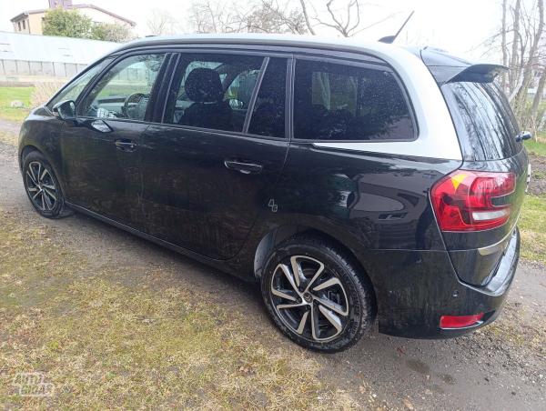 Black Citroen Grand C4 SpaceToure 2021 in Vilnius, with an engine capacity of 1.50 L and mileage of 83 thousand km for 12900 €, photo 4 on AUTOMOTO.COM.LV