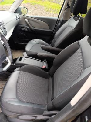 Black Citroen Grand C4 SpaceToure 2021 in Vilnius, with an engine capacity of 1.50 L and mileage of 83 thousand km for 12900 €, photo 6 on AUTOMOTO.COM.LV