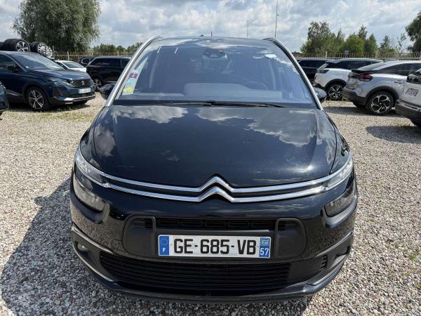 Black Citroen Grand C4 SpaceToure 2022 in Marijampole, with an engine capacity of 1.50 L and mileage of 164 thousand km for 12094 €, photo 2 on AUTOMOTO.COM.LV