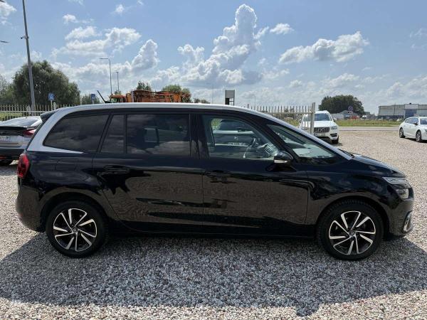 Melns Citroen Grand C4 SpaceToure 2022 Marijampole, ar dzinēja tilpumu 1.50 L un nobraukumu 164 tūkst. km par 12094 €, foto 4 vietnē AUTOMOTO.COM.LV