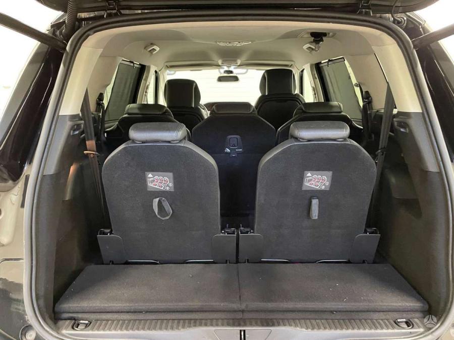 Melns Citroen Grand C4 SpaceToure 2022 Marijampole, ar dzinēja tilpumu 1.50 L un nobraukumu 172 tūkst. km par 14508 €, foto 19 vietnē AUTOMOTO.COM.LV
