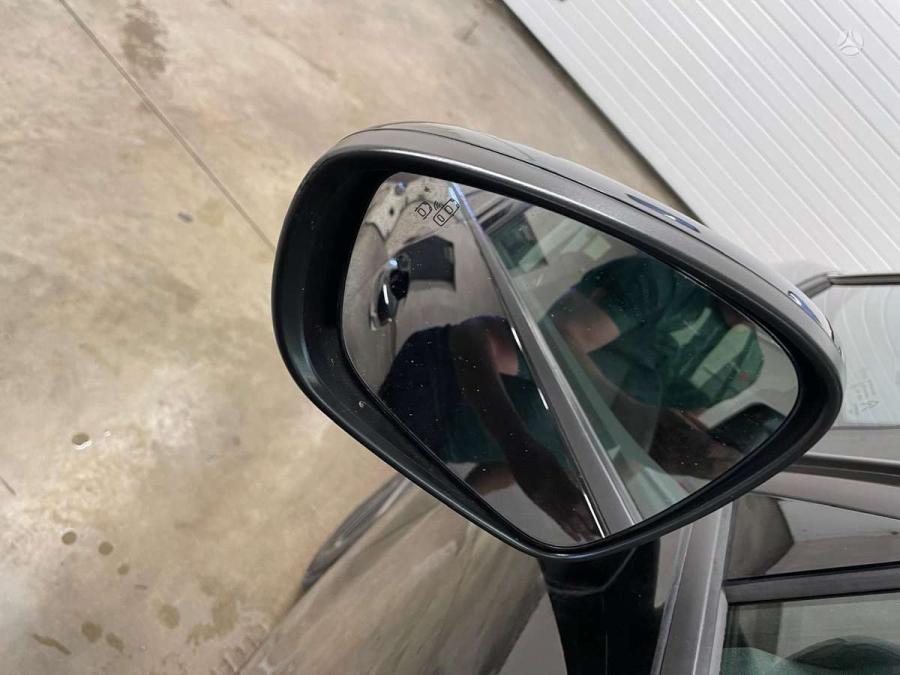 Melns Citroen Grand C4 SpaceToure 2022 Marijampole, ar dzinēja tilpumu 1.50 L un nobraukumu 172 tūkst. km par 14508 €, foto 22 vietnē AUTOMOTO.COM.LV