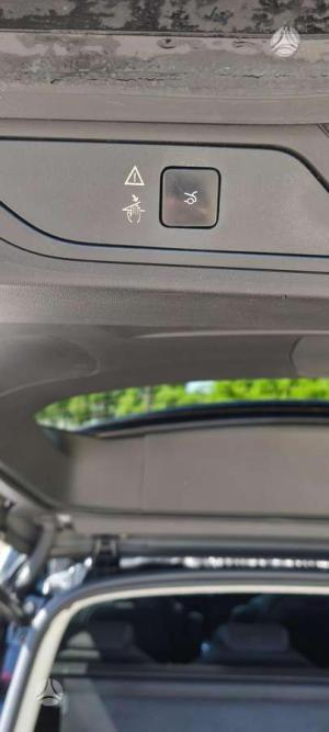 Melns Citroen Grand C4 SpaceToure 2022 Kauņa, ar dzinēja tilpumu 0.00 L un nobraukumu 173 tūkst. km par 10700 €, foto 20 vietnē AUTOMOTO.COM.LV