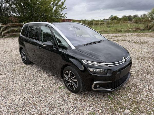 Melns Citroen Grand C4 SpaceToure 2022 Marijampole, ar dzinēja tilpumu 1.50 L un nobraukumu 199 tūkst. km par 11750 €, foto 3 vietnē AUTOMOTO.COM.LV