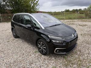 Black Citroen Grand C4 SpaceToure 2022 in Marijampole, with an engine capacity of 1.50 L and mileage of 199 thousand km for 11750 €, photo 3 on AUTOMOTO.COM.LV