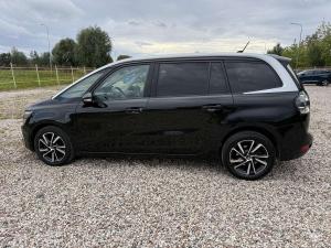 Black Citroen Grand C4 SpaceToure 2022 in Marijampole, with an engine capacity of 1.50 L and mileage of 199 thousand km for 11750 €, photo 6 on AUTOMOTO.COM.LV