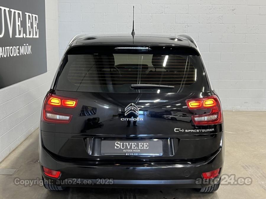 Black Citroen Grand C4 SpaceToure 2018 in Tallinn, with an engine capacity of 2.00 L and mileage of 121 thousand km for 13495 €, photo 9 on AUTOMOTO.COM.LV