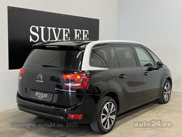 Black Citroen Grand C4 SpaceToure 2018 in Tallinn, with an engine capacity of 2.00 L and mileage of 121 thousand km for 12995 €, photo 8 on AUTOMOTO.COM.LV