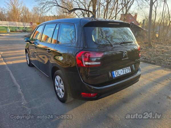 Melns Citroen Grand C4 SpaceToure 2020 Rīga, ar dzinēja tilpumu 1.20 L un nobraukumu 198 tūkst. km par 8750 €, foto 5 vietnē AUTOMOTO.COM.LV