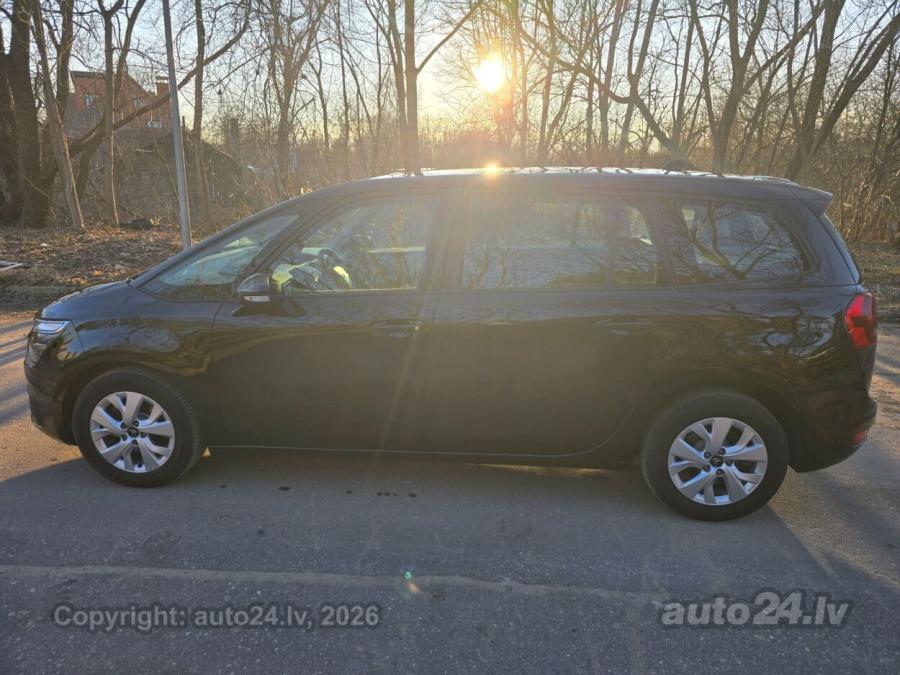 Melns Citroen Grand C4 SpaceToure 2020 Rīga, ar dzinēja tilpumu 1.20 L un nobraukumu 198 tūkst. km par 8750 €, foto 19 vietnē AUTOMOTO.COM.LV
