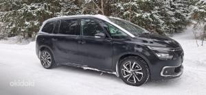 Black Citroen Grand C4 SpaceToure 2022 in Tallinn, with an engine capacity of 2.00 L and mileage of 59 thousand km for 20000 €, photo 4 on AUTOMOTO.COM.LV