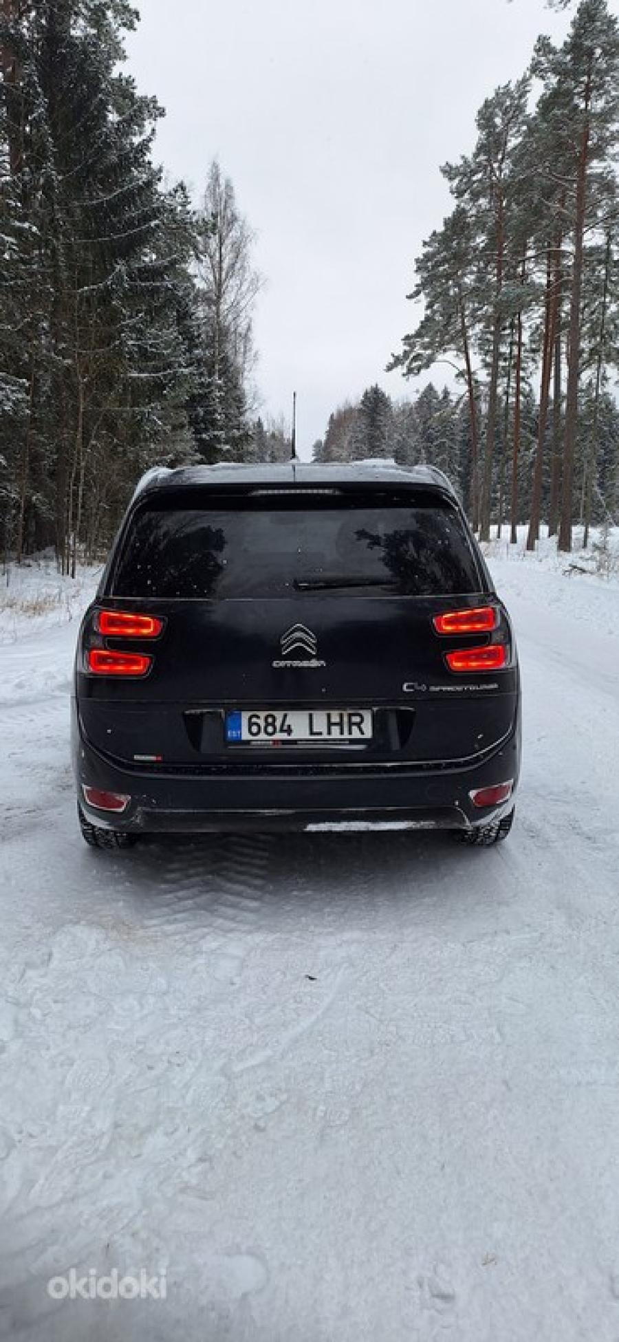 Black Citroen Grand C4 SpaceToure 2022 in Tallinn, with an engine capacity of 2.00 L and mileage of 59 thousand km for 20000 €, photo 6 on AUTOMOTO.COM.LV