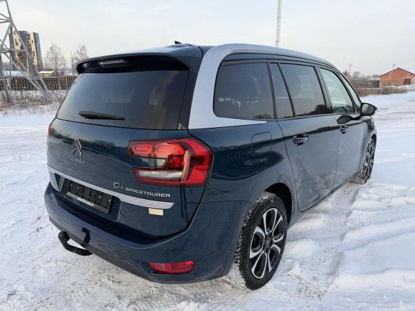 Blue Citroen Grand C4 SpaceToure 2020 in Kaunas, with an engine capacity of 1.20 L and mileage of 185 thousand km for 11000 €, photo 6 on AUTOMOTO.COM.LV
