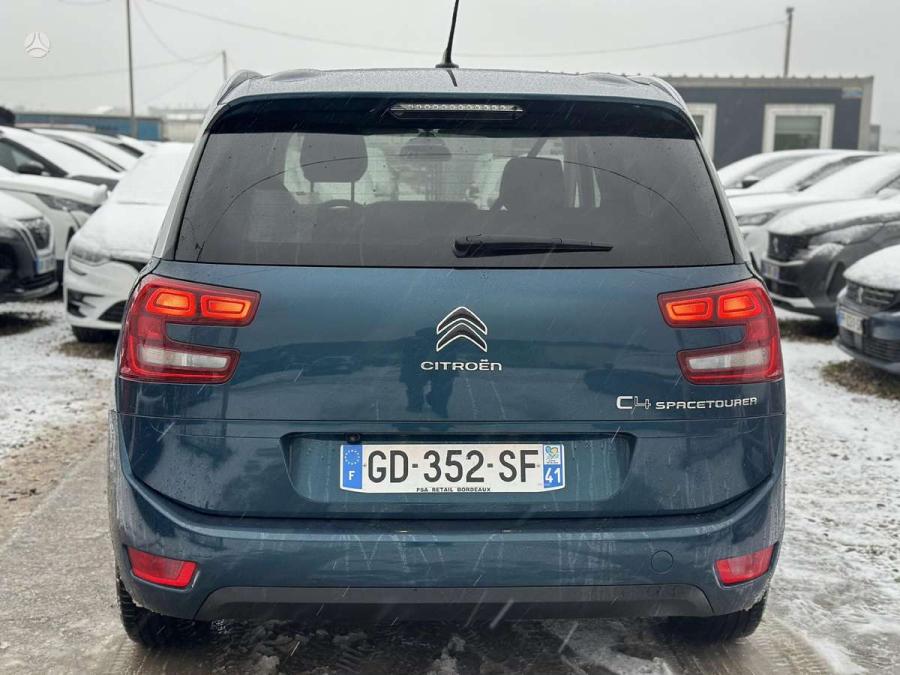 Blue Citroen Grand C4 SpaceToure 2021 in Vilnius, with an engine capacity of 1.50 L and mileage of 176 thousand km for 12099 €, photo 6 on AUTOMOTO.COM.LV