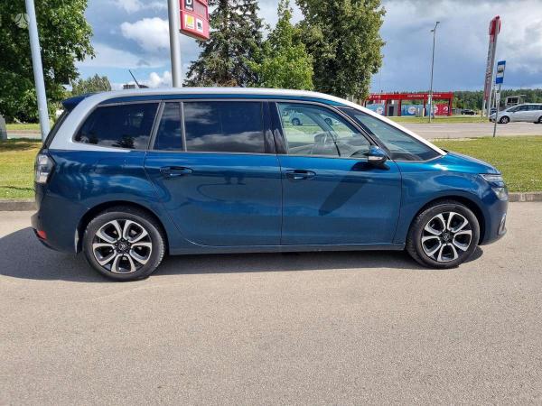 Blue Citroen Grand C4 SpaceToure 2021 in Taurage, with an engine capacity of 1.50 L and mileage of 149 thousand km for 9500 €, photo 8 on AUTOMOTO.COM.LV