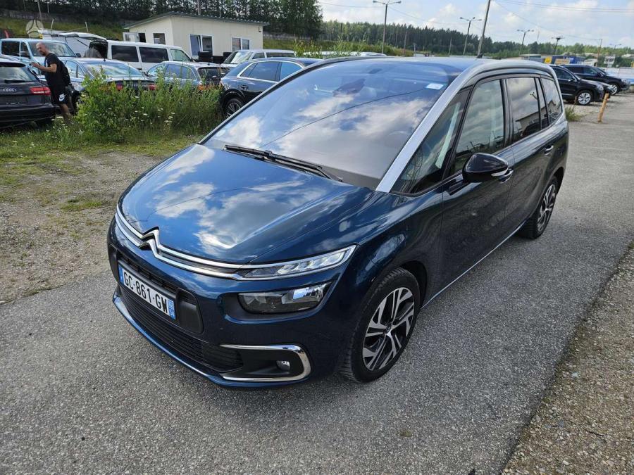 Zils Citroen Grand C4 SpaceToure 2021 Viļņa, ar dzinēja tilpumu 1.50 L un nobraukumu 184 tūkst. km par 10769 €, foto 4 vietnē AUTOMOTO.COM.LV