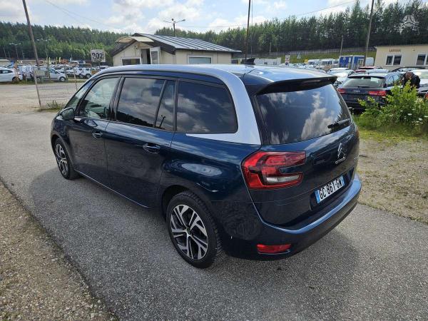 Zils Citroen Grand C4 SpaceToure 2021 Viļņa, ar dzinēja tilpumu 1.50 L un nobraukumu 184 tūkst. km par 10769 €, foto 7 vietnē AUTOMOTO.COM.LV