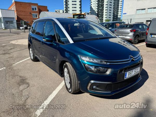 Blue Citroen Grand C4 SpaceToure 2019 in Tallinn, with an engine capacity of 1.20 L and mileage of 129 thousand km for 13900 €, photo 3 on AUTOMOTO.COM.LV