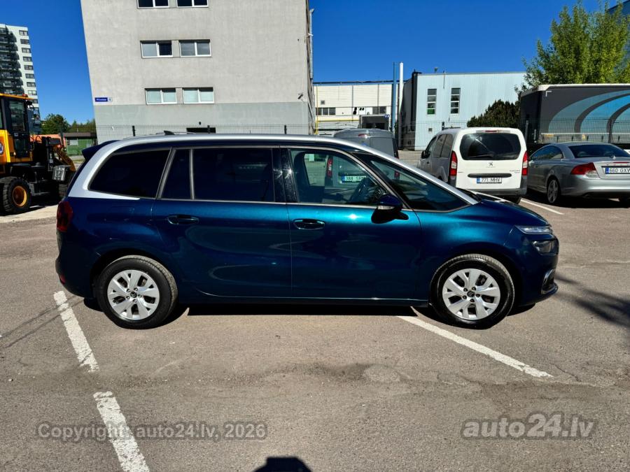 Zils Citroen Grand C4 SpaceToure 2019 Tallina, ar dzinēja tilpumu 1.20 L un nobraukumu 129 tūkst. km par 13900 €, foto 5 vietnē AUTOMOTO.COM.LV