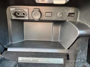 Zils Citroen Grand C4 SpaceToure 2019 Tallina, ar dzinēja tilpumu 1.20 L un nobraukumu 129 tūkst. km par 13900 €, foto 20 vietnē AUTOMOTO.COM.LV