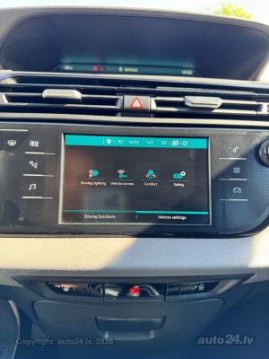 Zils Citroen Grand C4 SpaceToure 2019 Tallina, ar dzinēja tilpumu 1.20 L un nobraukumu 129 tūkst. km par 13900 €, foto 22 vietnē AUTOMOTO.COM.LV