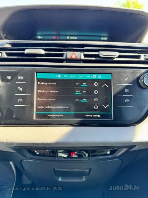 Zils Citroen Grand C4 SpaceToure 2019 Tallina, ar dzinēja tilpumu 1.20 L un nobraukumu 129 tūkst. km par 13900 €, foto 24 vietnē AUTOMOTO.COM.LV