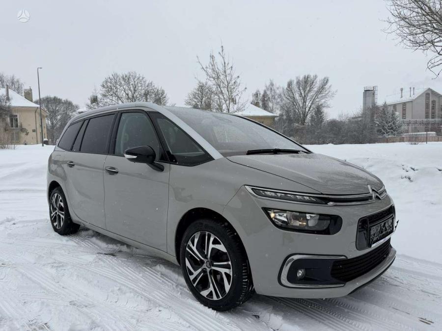 Brūns Citroen Grand C4 SpaceToure 2018 Šauļi, ar dzinēja tilpumu 1.20 L un nobraukumu 80 tūkst. km par 8500 €, foto 4 vietnē AUTOMOTO.COM.LV