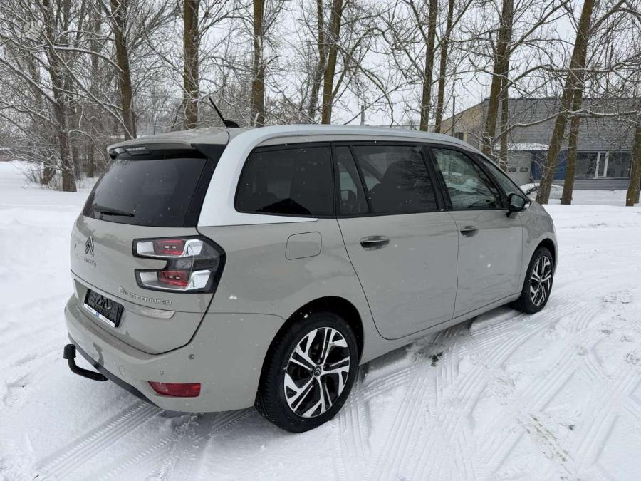 Brūns Citroen Grand C4 SpaceToure 2018 Šauļi, ar dzinēja tilpumu 1.20 L un nobraukumu 80 tūkst. km par 8500 €, foto 6 vietnē AUTOMOTO.COM.LV