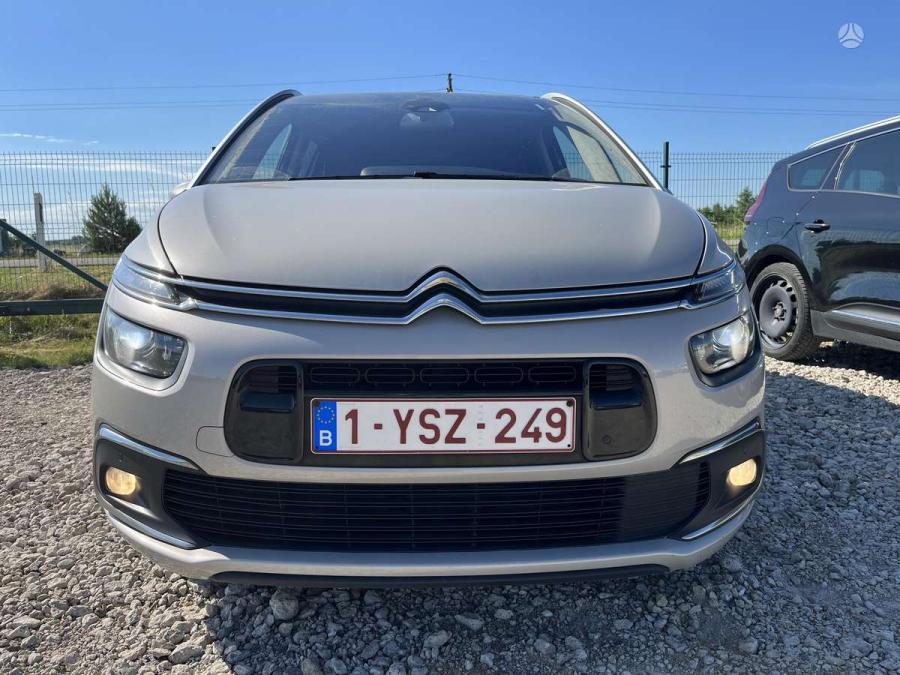 Brūns Citroen Grand C4 SpaceToure 2020 Viļņa, ar dzinēja tilpumu 1.50 L un nobraukumu 144 tūkst. km par 11500 €, foto 8 vietnē AUTOMOTO.COM.LV