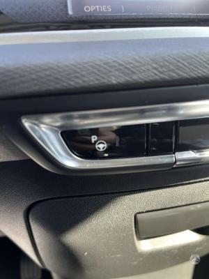 Brūns Citroen Grand C4 SpaceToure 2020 Viļņa, ar dzinēja tilpumu 1.50 L un nobraukumu 144 tūkst. km par 11500 €, foto 12 vietnē AUTOMOTO.COM.LV