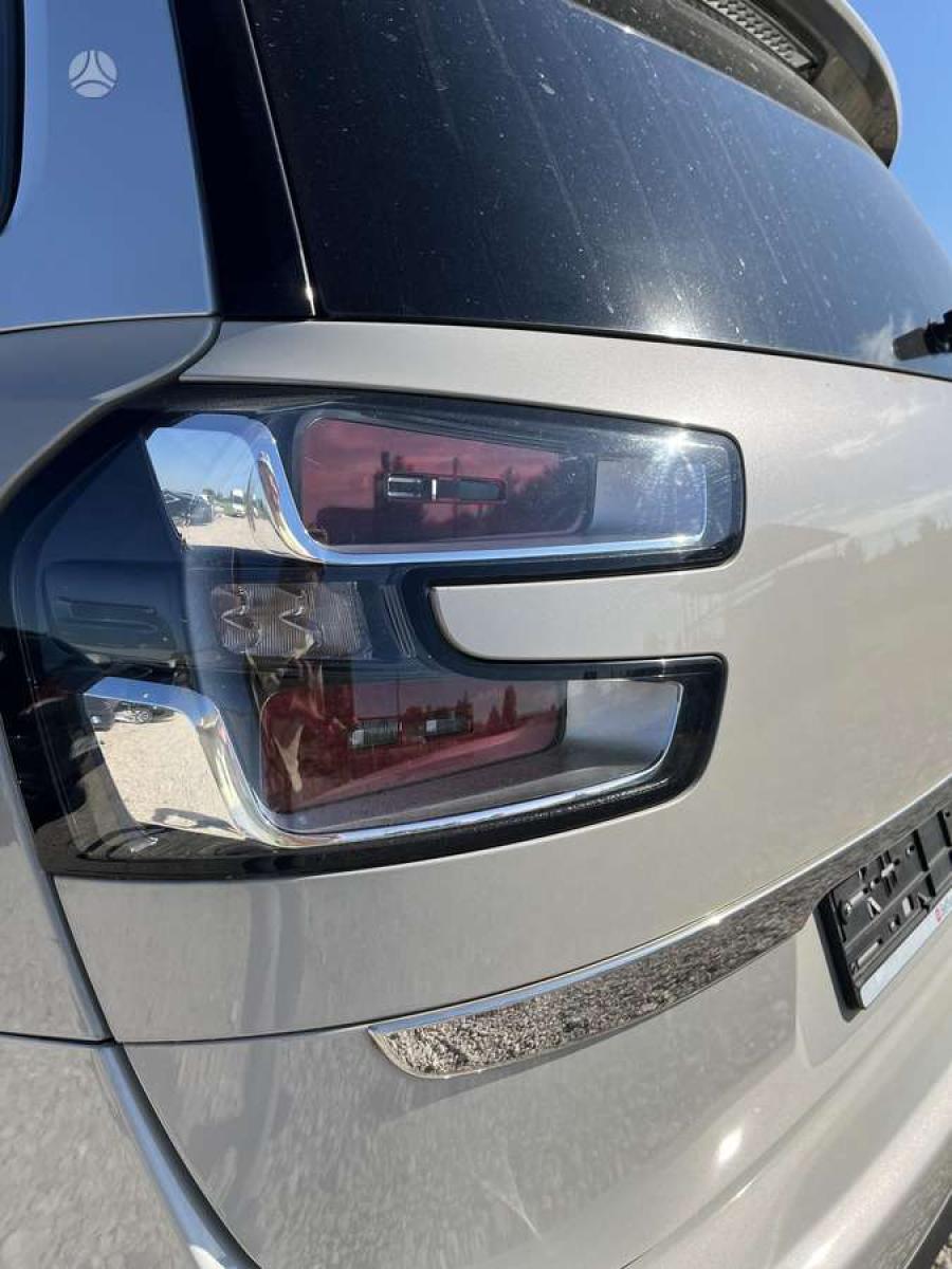 Brūns Citroen Grand C4 SpaceToure 2020 Viļņa, ar dzinēja tilpumu 1.50 L un nobraukumu 144 tūkst. km par 11500 €, foto 29 vietnē AUTOMOTO.COM.LV