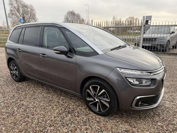 Brown Citroen Grand C4 SpaceToure 2022 in Marijampole, with an engine capacity of 1.50 L and mileage of 179 thousand km for 13062 €, photo 11 on AUTOMOTO.COM.LV