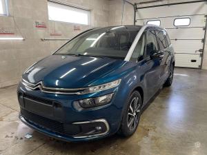 Green Citroen Grand C4 SpaceToure 2022 in Marijampole, with an engine capacity of 1.20 L and mileage of 66 thousand km for 17002 €, photo  on AUTOMOTO.COM.LV