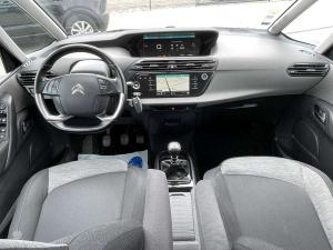 Green Citroen Grand C4 SpaceToure 2020 in Taurage, with an engine capacity of 1.50 L and mileage of 215 thousand km for 6700 €, photo 18 on AUTOMOTO.COM.LV